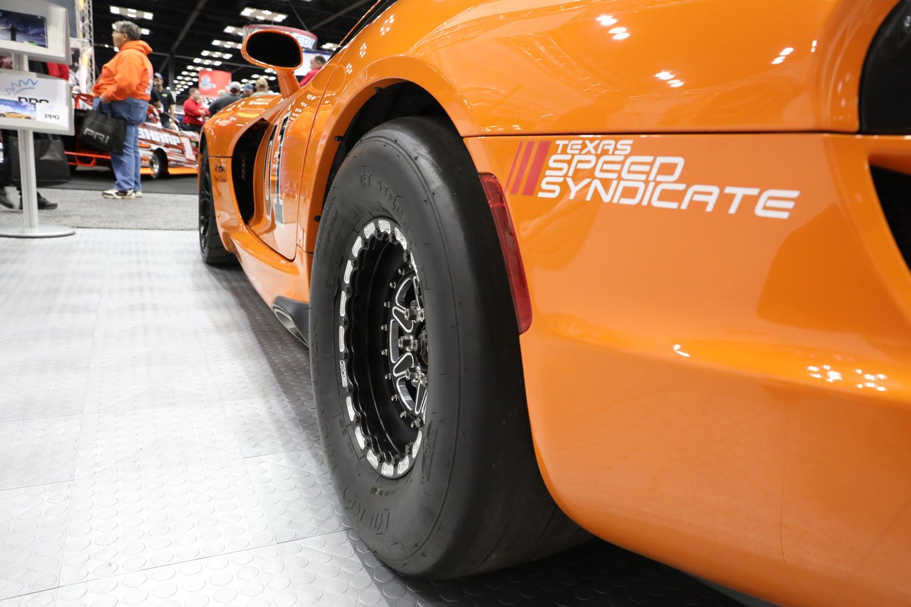 Video: Calvo Motorsports 200mph, Record-Holding Viper