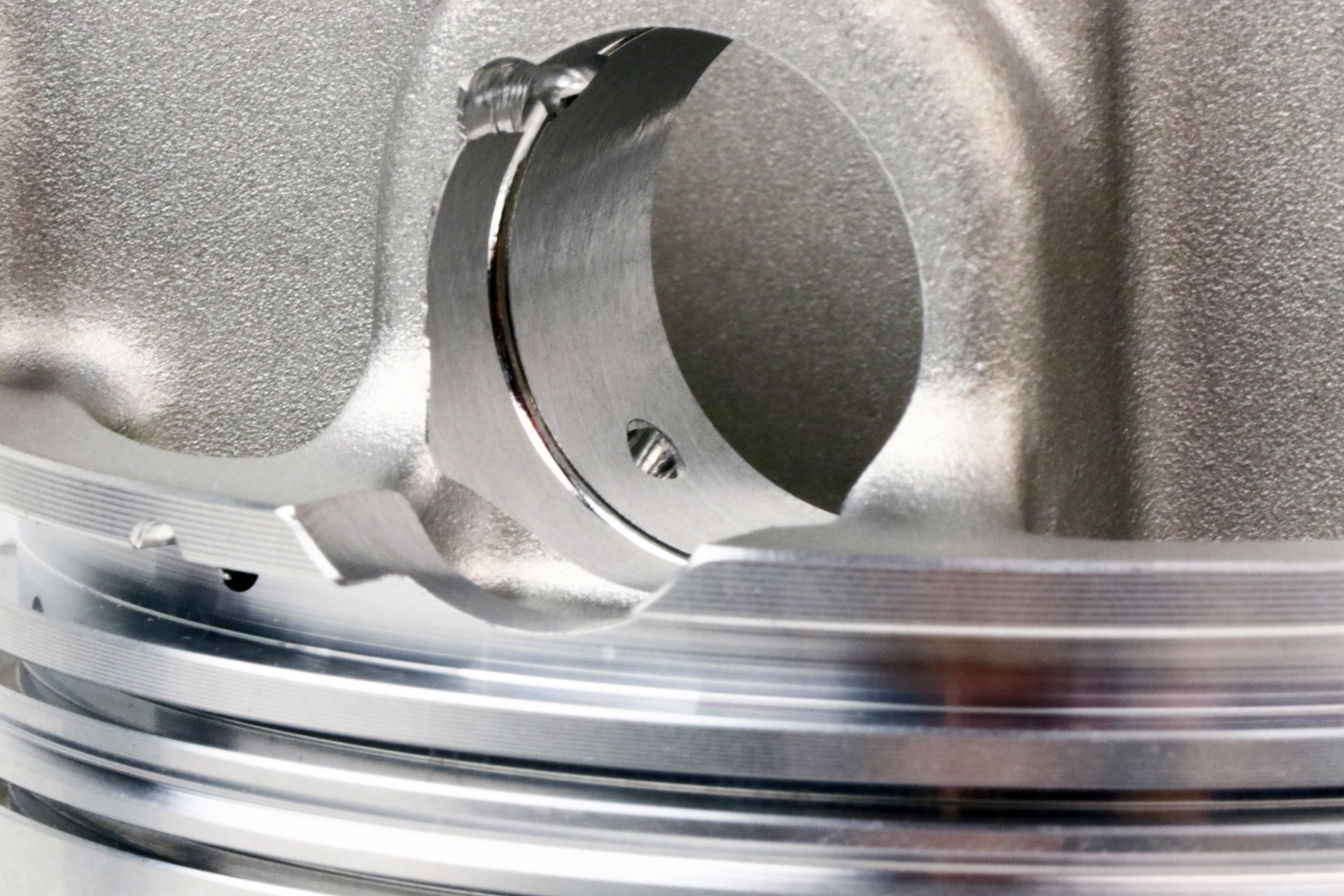 A Closer Look at Diamond’s Available Piston Upgrades